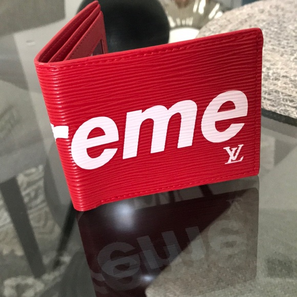 Accessories | Supreme Wallet | Poshmark